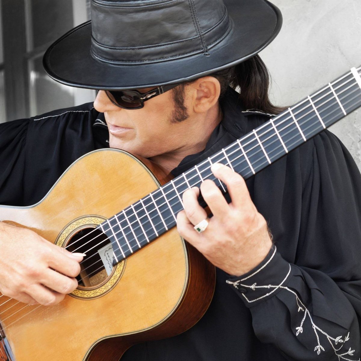 Music from the Heart: Celebrate Valentine’s Day with Famed Guitarist ...